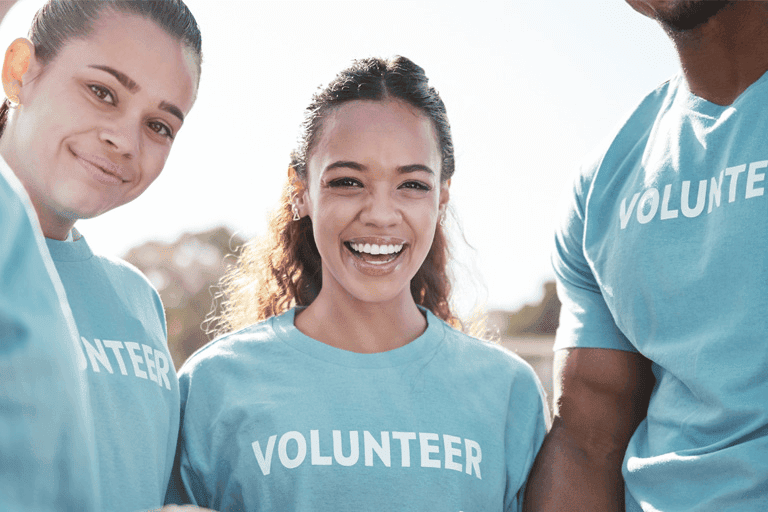 Volunteering can improve employee well-being | Blue@Work blog | Wellmark